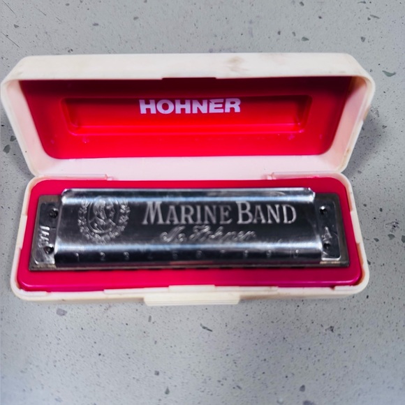M. Hohner | Accents | M Hohner Germany Marine Band Harmonica No 896 Key ...